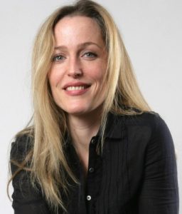 Gillian-Anderson – For Reading Addicts