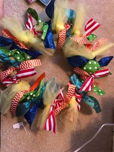 Make Your Own Book Wreath – For Reading Addicts