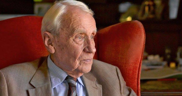 Christopher Tolkien, Son of J.R.R. Tolkien, Has Passed Away – For ...